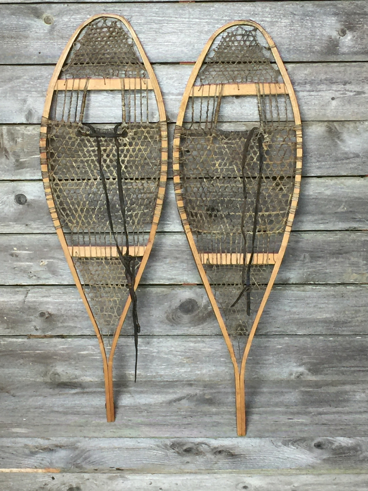 Antique Native American Snowshoes - VintageWinter