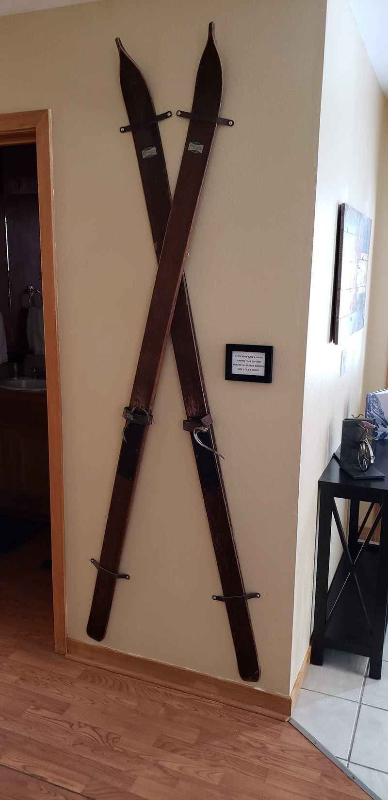 Winter Antiques and Vintage Ski Decor - VintageWinter