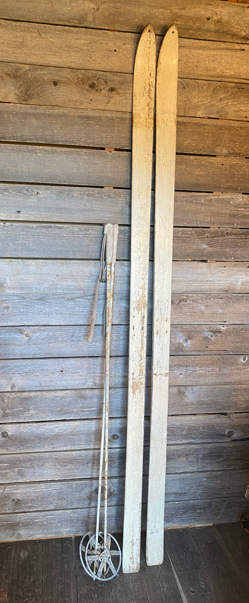 Double Snowshoe Shelf - VintageWinter