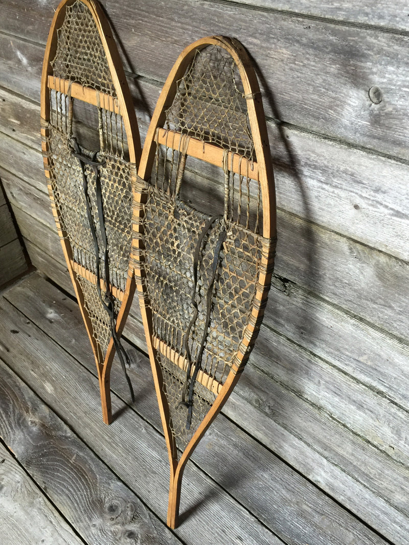 Antique Native American Snowshoes - VintageWinter