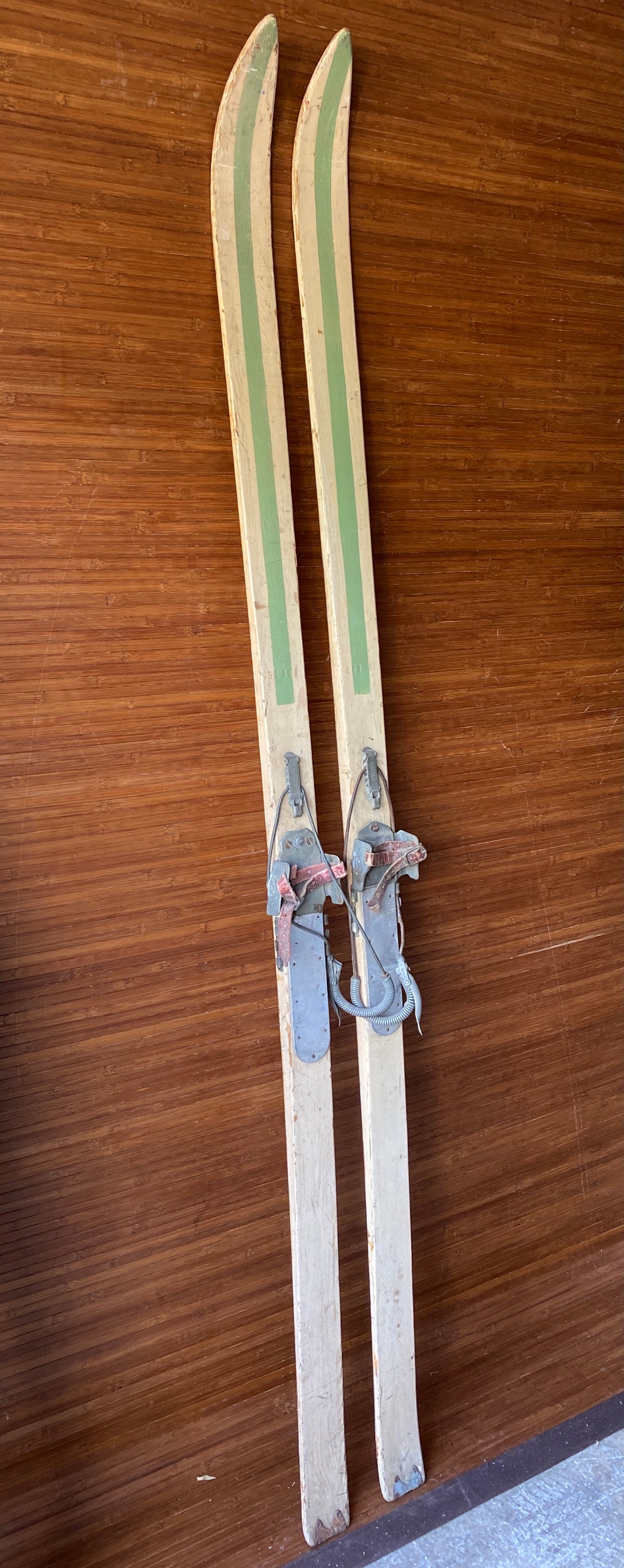 Vintage Military Downhill Skis - VintageWinter