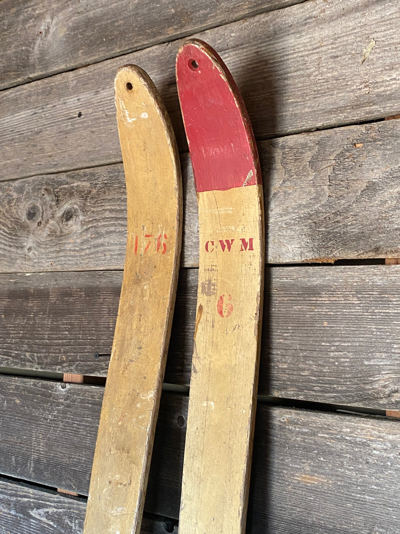 Vintage U.S. Military 10th Mountain Division Skis - VintageWinter
