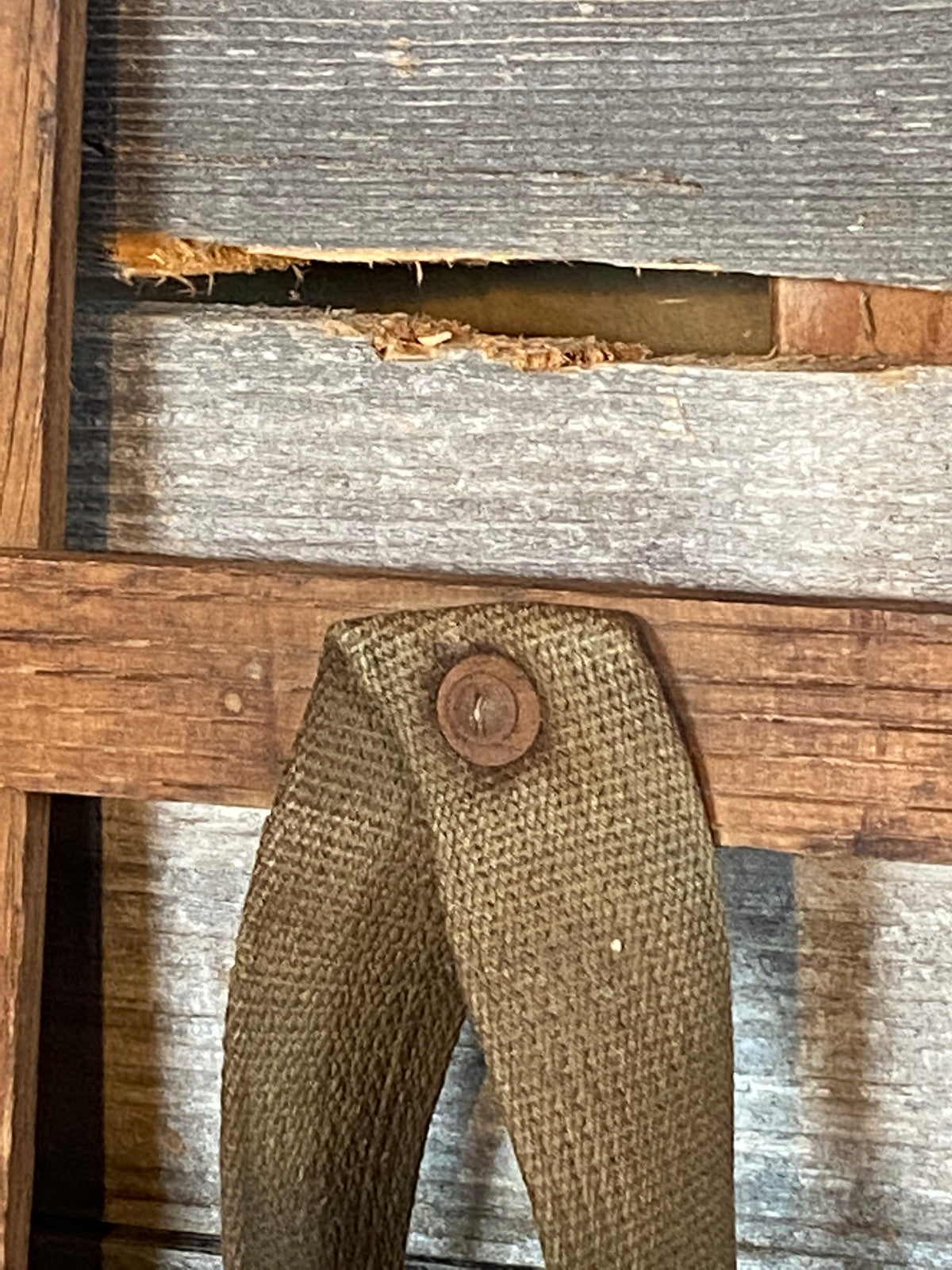 Vintage Wood Frame Backpack - VintageWinter