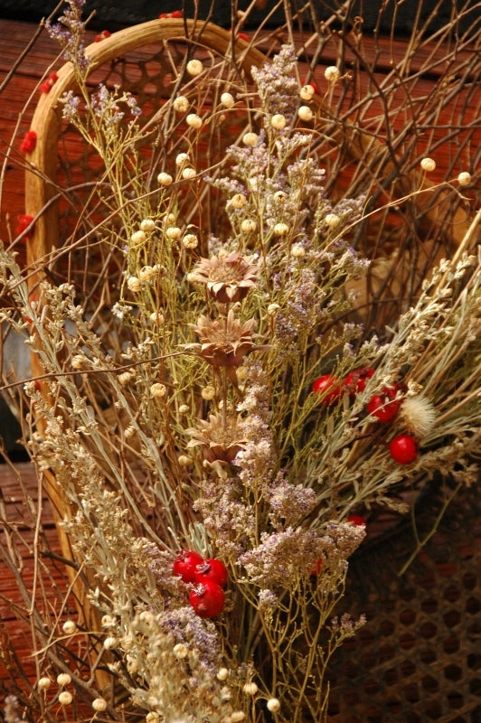 Snowshoe Wreath - Eastern Sage - VintageWinter