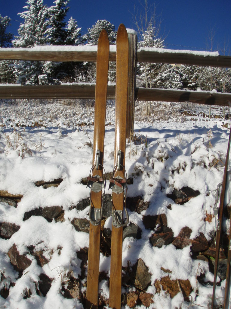 Antique Skis - Lund 1930s -1940s Vintage American Downhill Skis ...